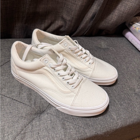 Vans | Shoes | Vans Womens Cream Sneakers | Poshmark
